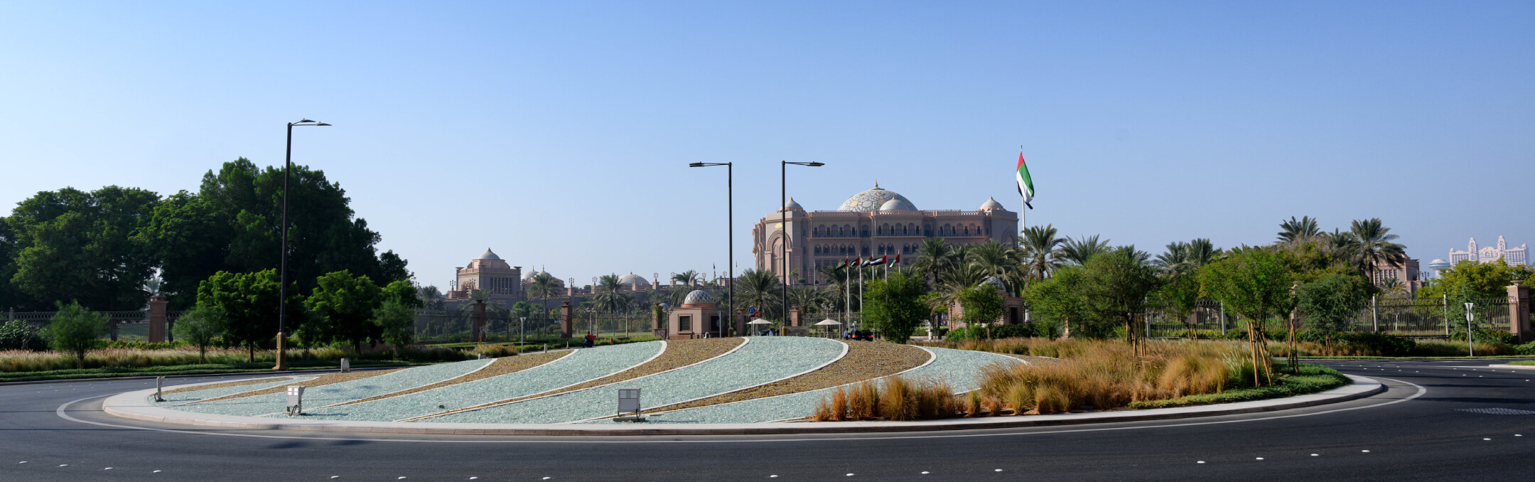 Emirates Link Maltauro LLC | Bloom Landscape